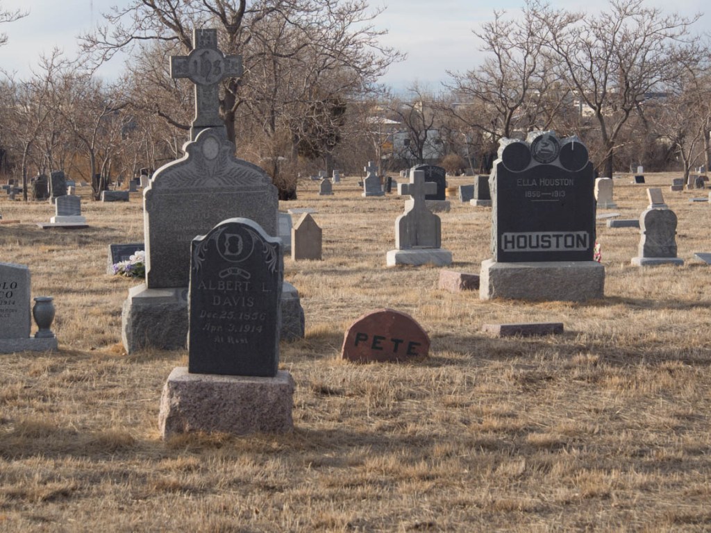 Strangeography: Riverside Cemetery | My Haunted Library